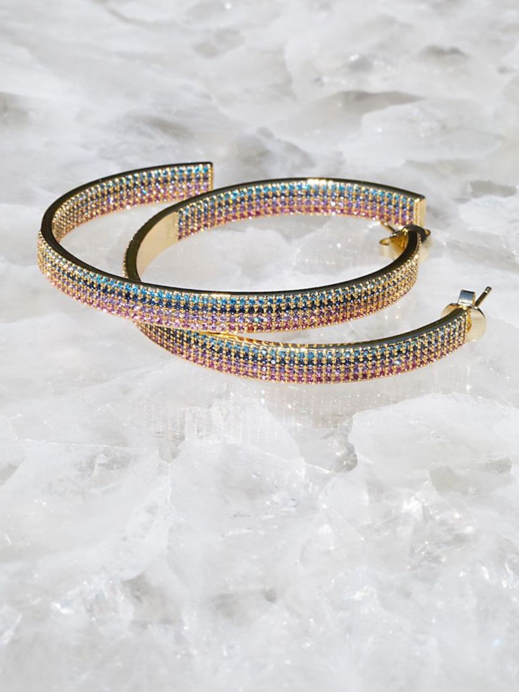 NATIVE GEM | Blade Hoop in Rainbow | FashionPass