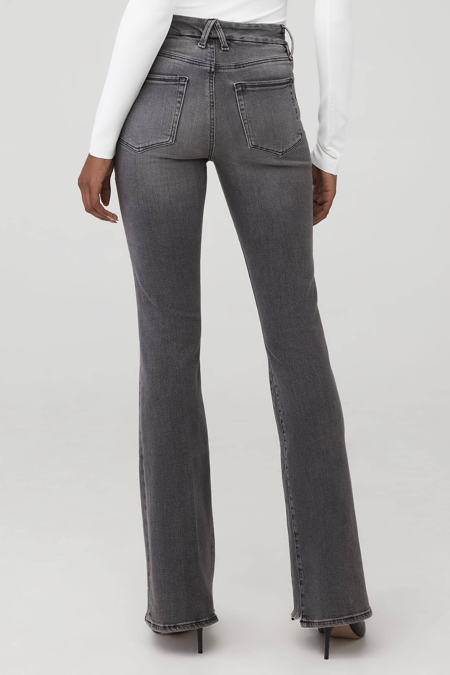 Good American | Good Legs Flare Jeans in Black266| FashionPass