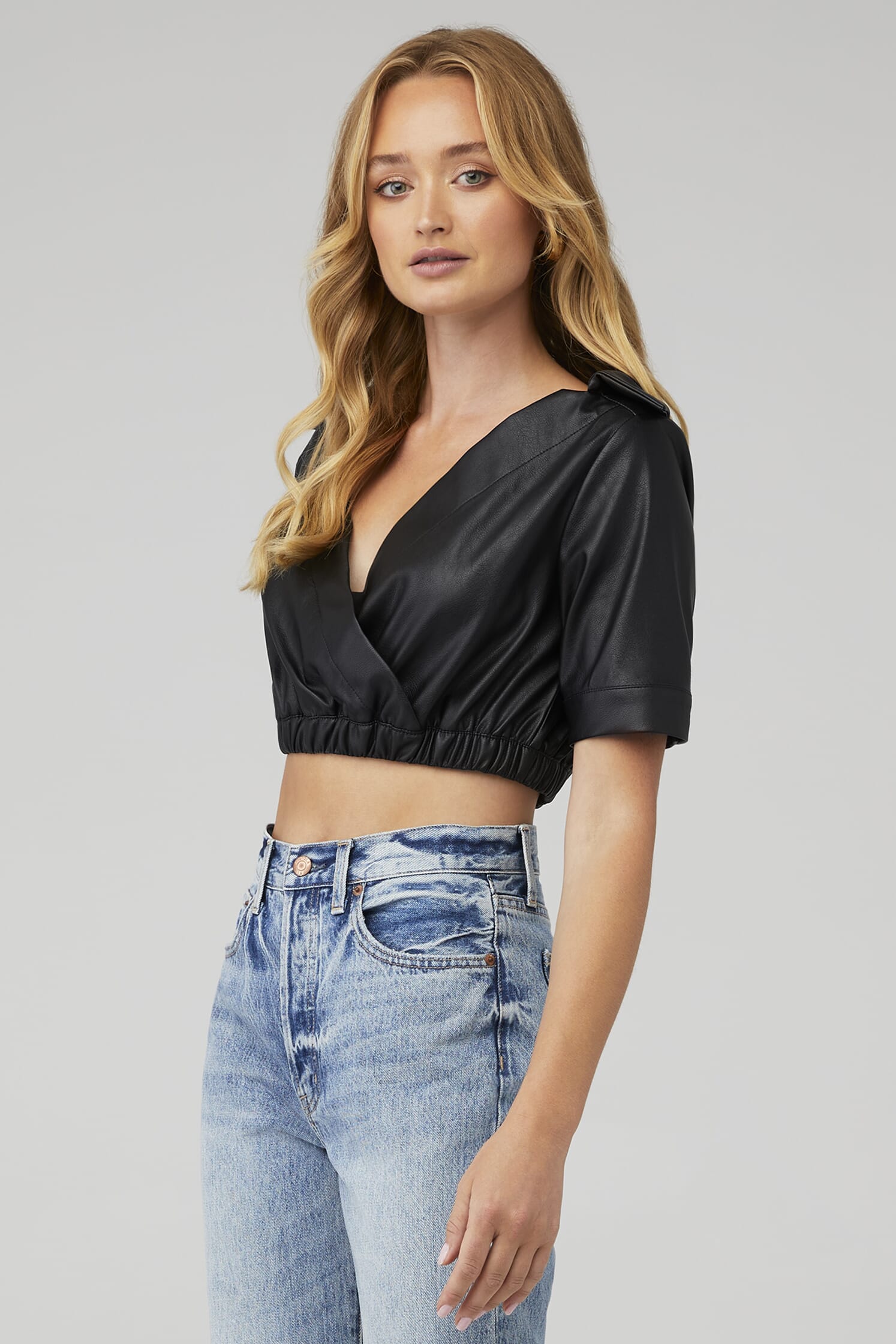 Nonchalant Label | Kate Top in Black| FashionPass