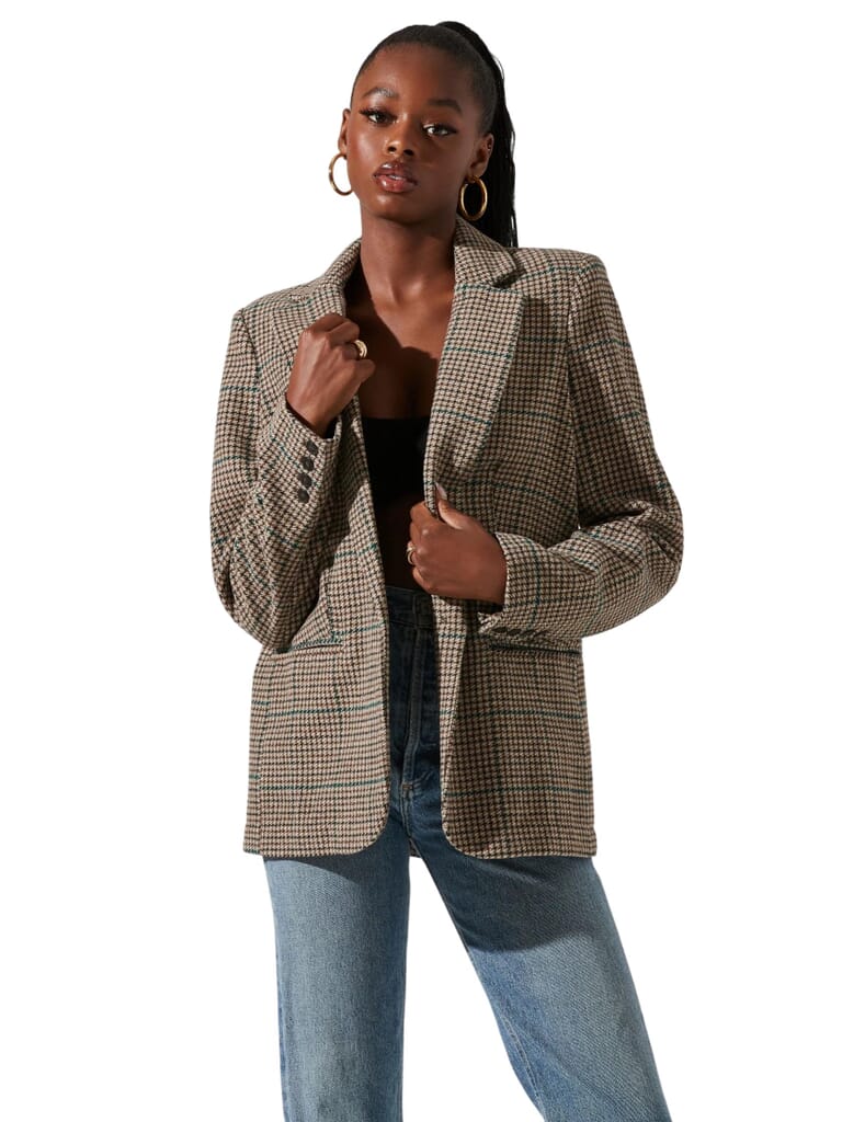ASTR | Rachel Blazer in Brown Houndstooth | FashionPass