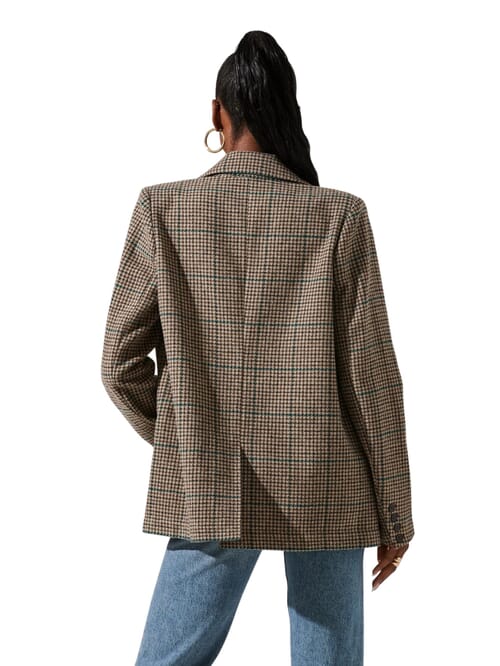 ASTR | Rachel Blazer in Brown Houndstooth | FashionPass