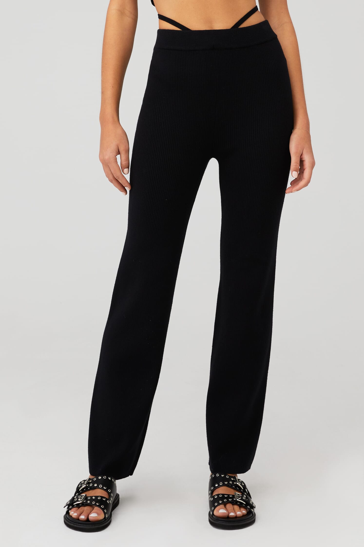 4th And Reckless Scorpios Fine Knit Trouser In Black Fashionpass