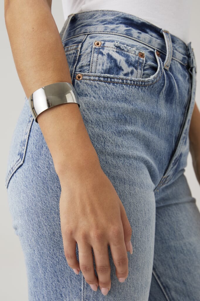 SHASHI | Cameron Silver Cuff in Silver| FashionPass