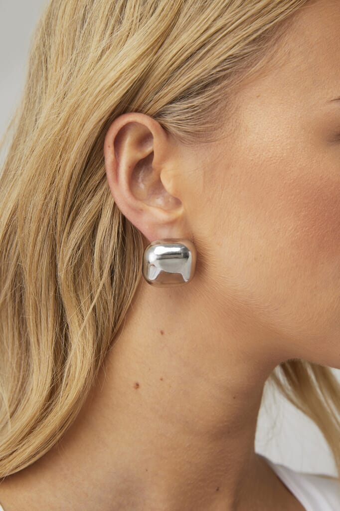 8 Other Reasons | Square Studs in Silver| FashionPass