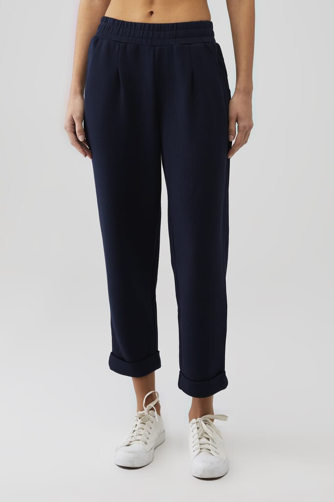 Varley | Rolled Cuff Pant 25 in Navy| FashionPass